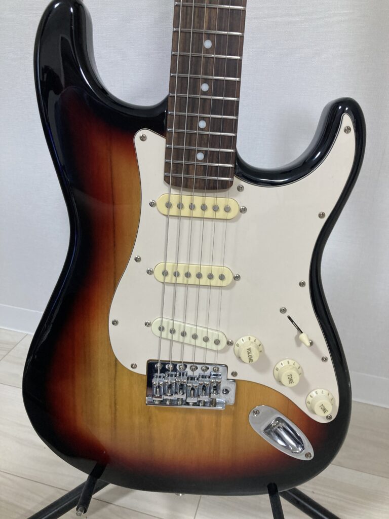 【弾いてみた】BUSKER'Sのエレキギターを実際に買って評価してみた【ストラトレビュー】